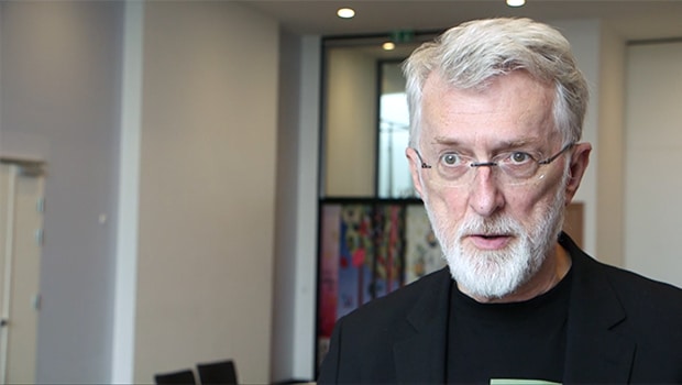 Professor: Facebook og Google skal prioritere i indholdet - Mandag Morgen