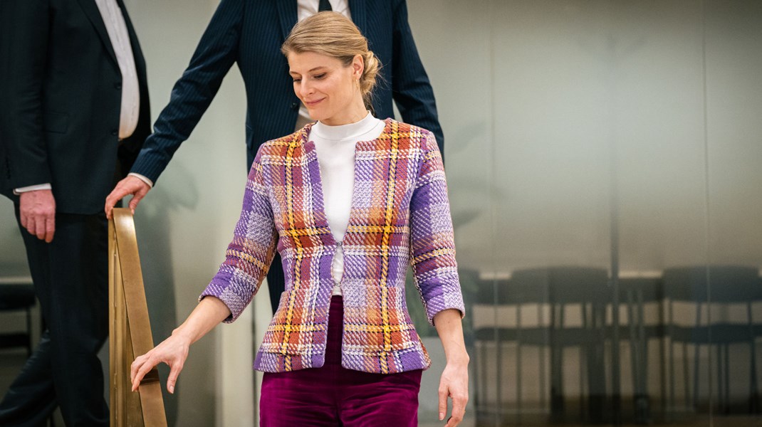 Ny detailregulering af jobcentre på vej fra Christiansborg - Mandag Morgen